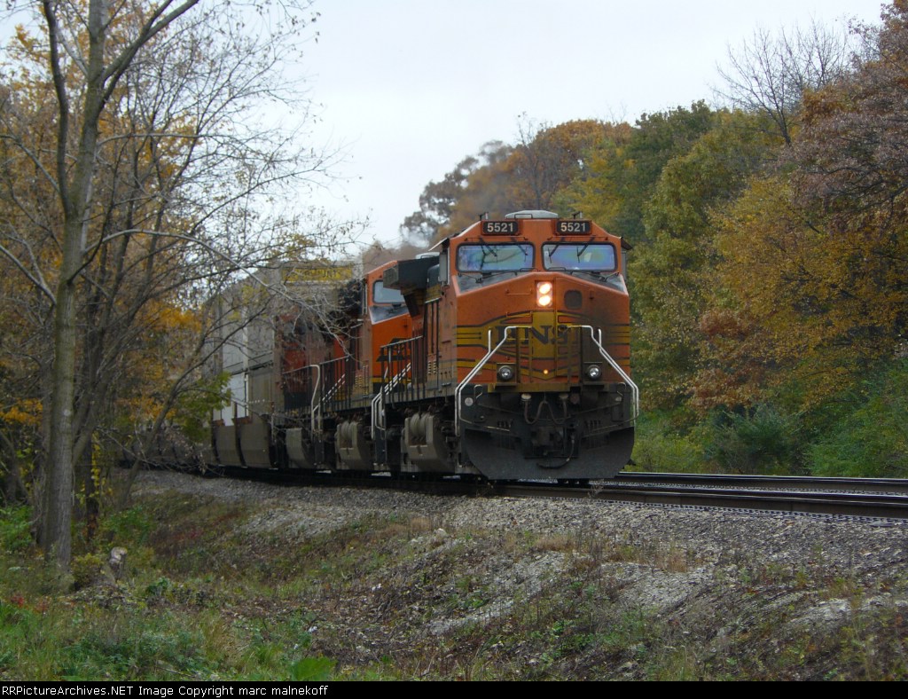 BNSF 5521
